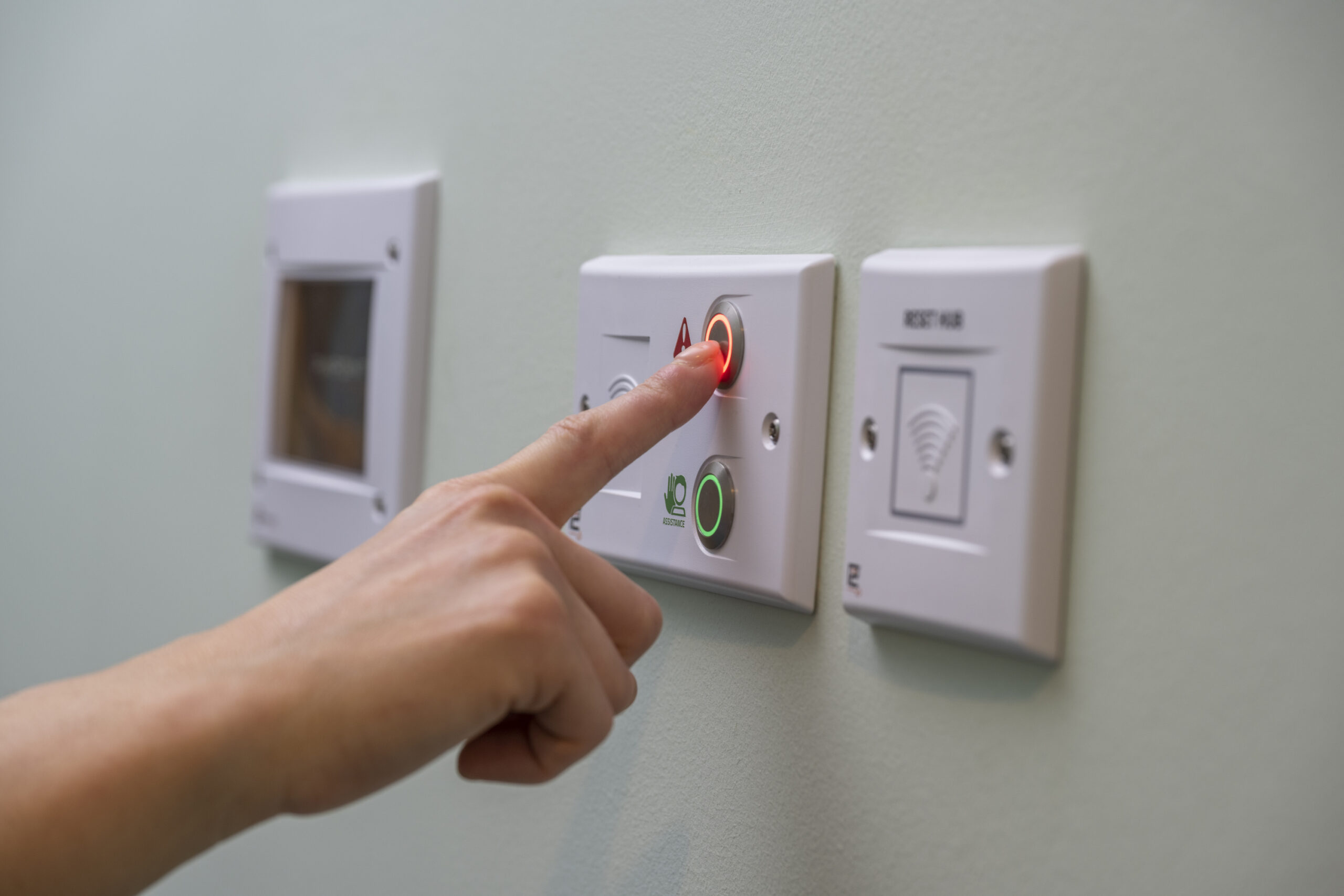 Considering switching to the Pinpoint staff attack system? 3 Reasons to ...